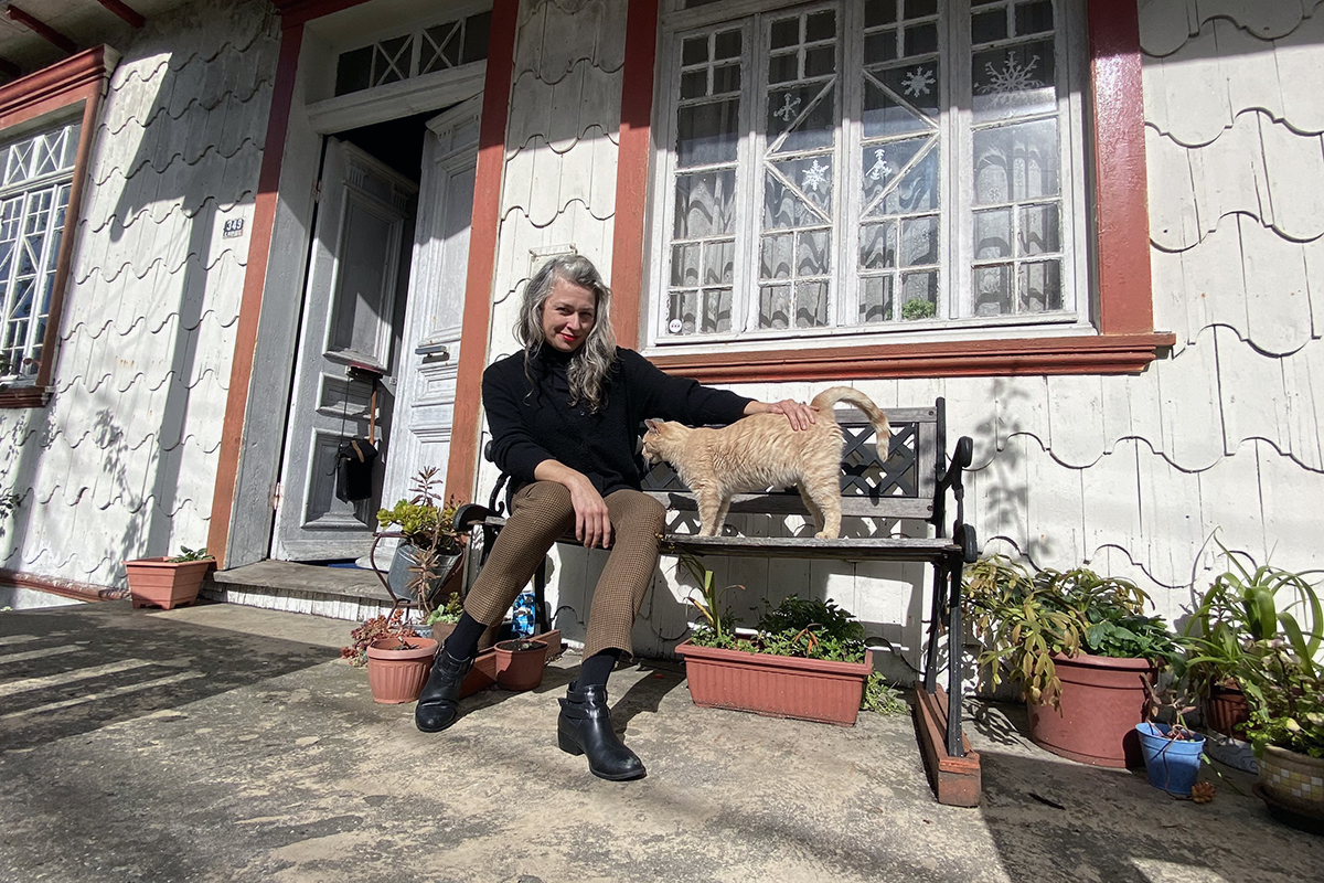 Anelys Wolf artista visual desde Ancud y la idea de descentralizar el ...