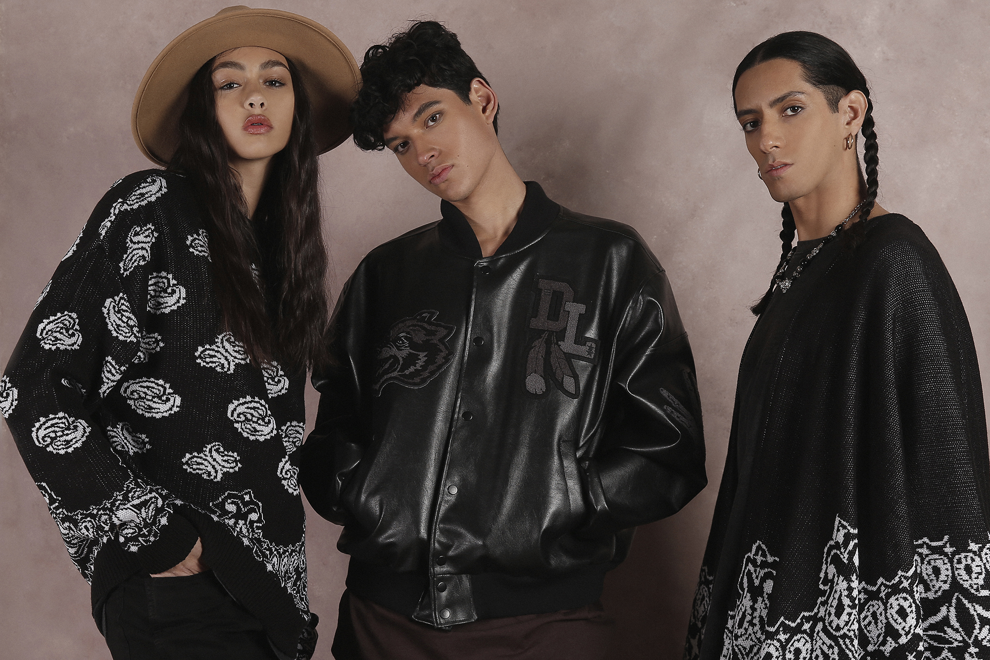 Wolf Hunters: Dos Lobos lanza nueva colección junto con un videojuego ...